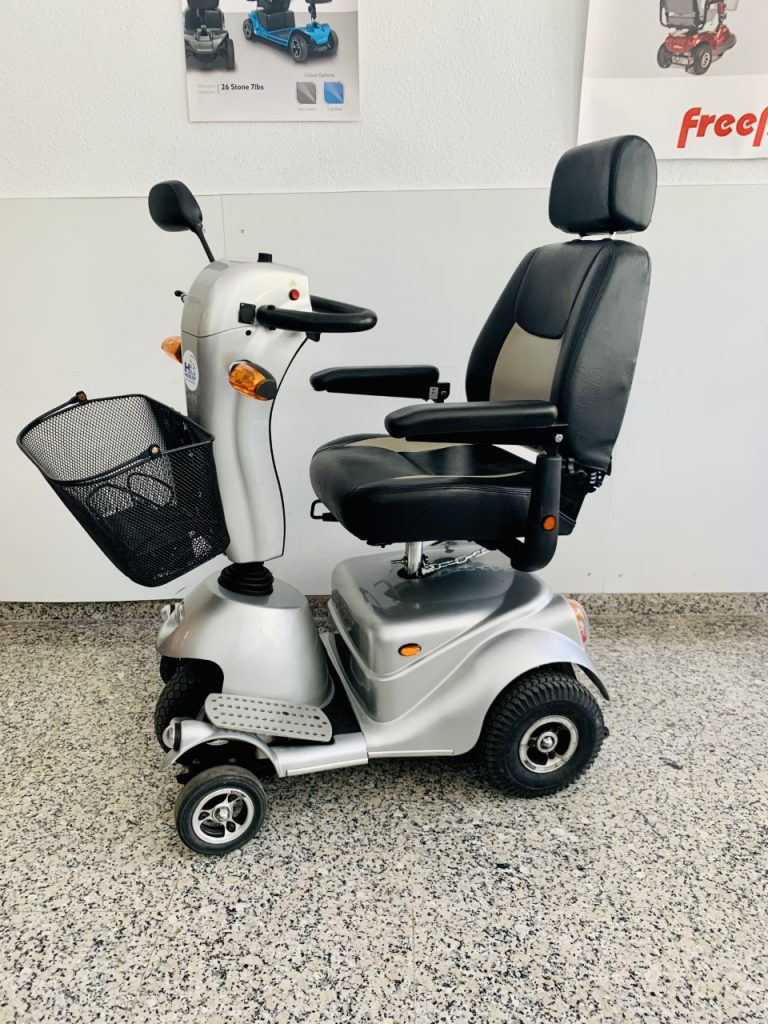 Custom sized mobility scooter –from Hola Mobility Costa del Sol